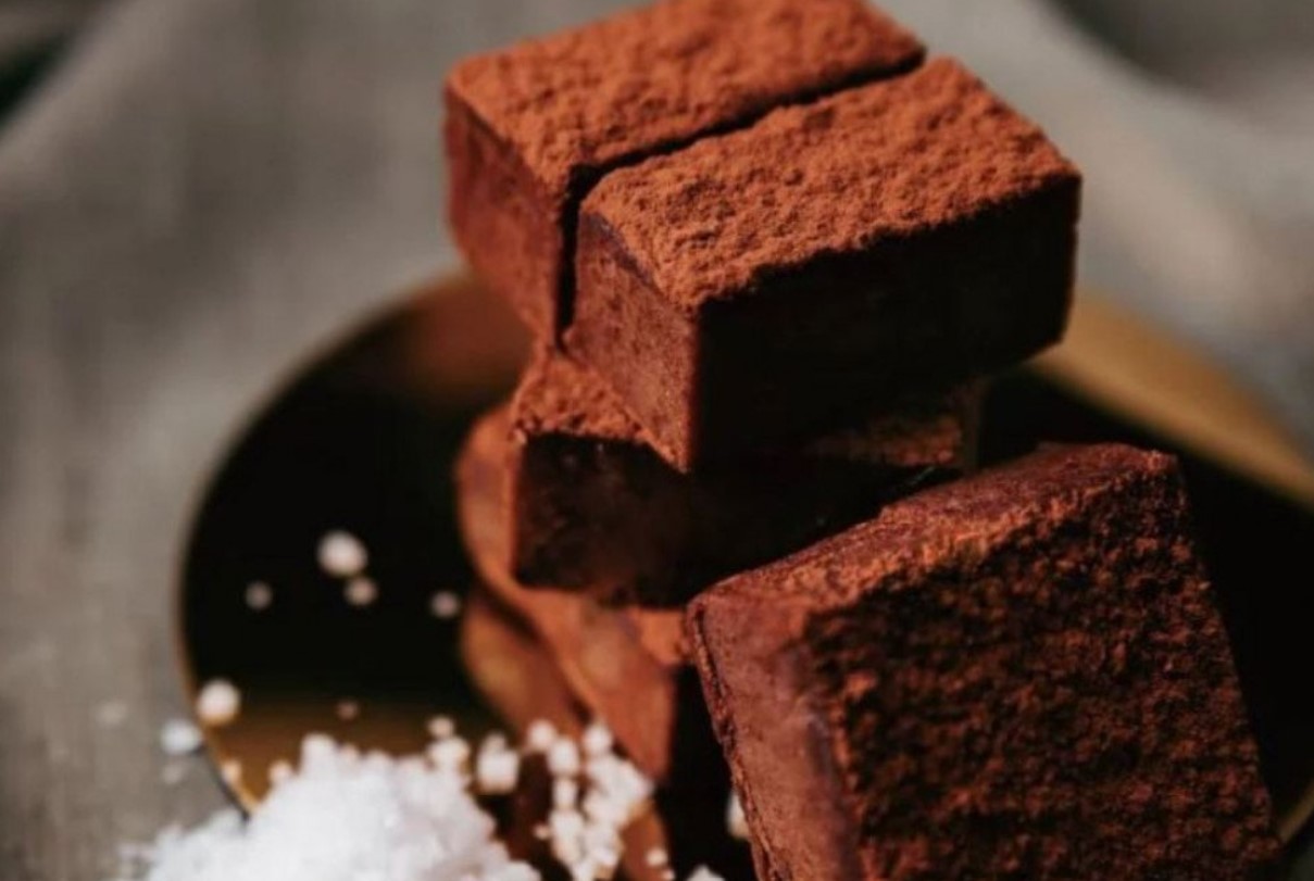 18 Taiwan Food Souvenirs to Bring Home (and Must buy snacks!) - Namaste ...