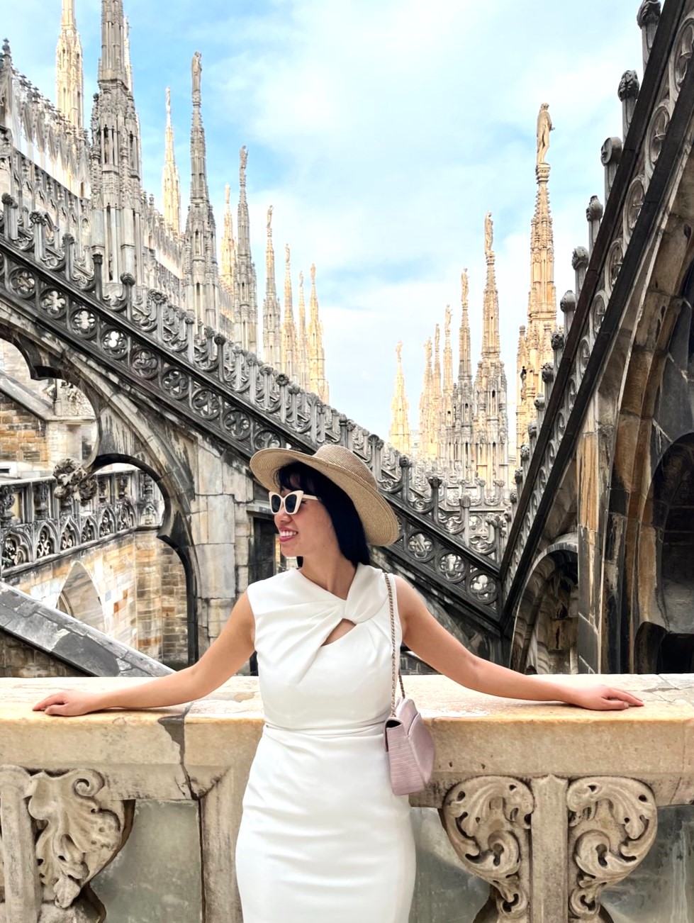 Milan Duomo Dress Code (What to Wear & What You Can't Wear!)
