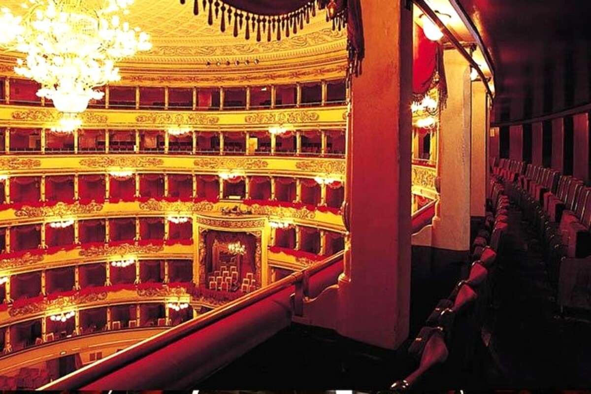 La Scala Milan Dress Code (and What You Can't Wear!)