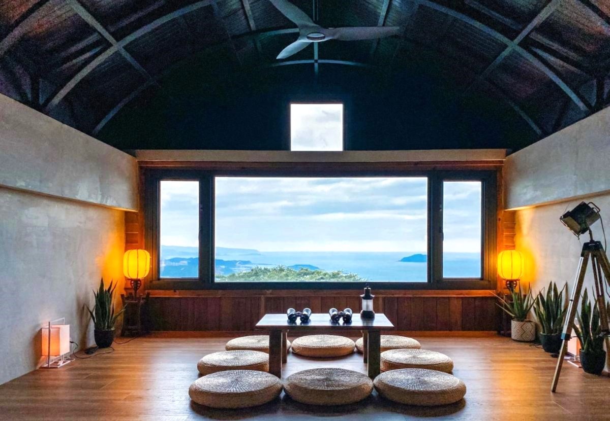 Where to Stay in Jiufen 2026: 15 Best Hotels with Views!